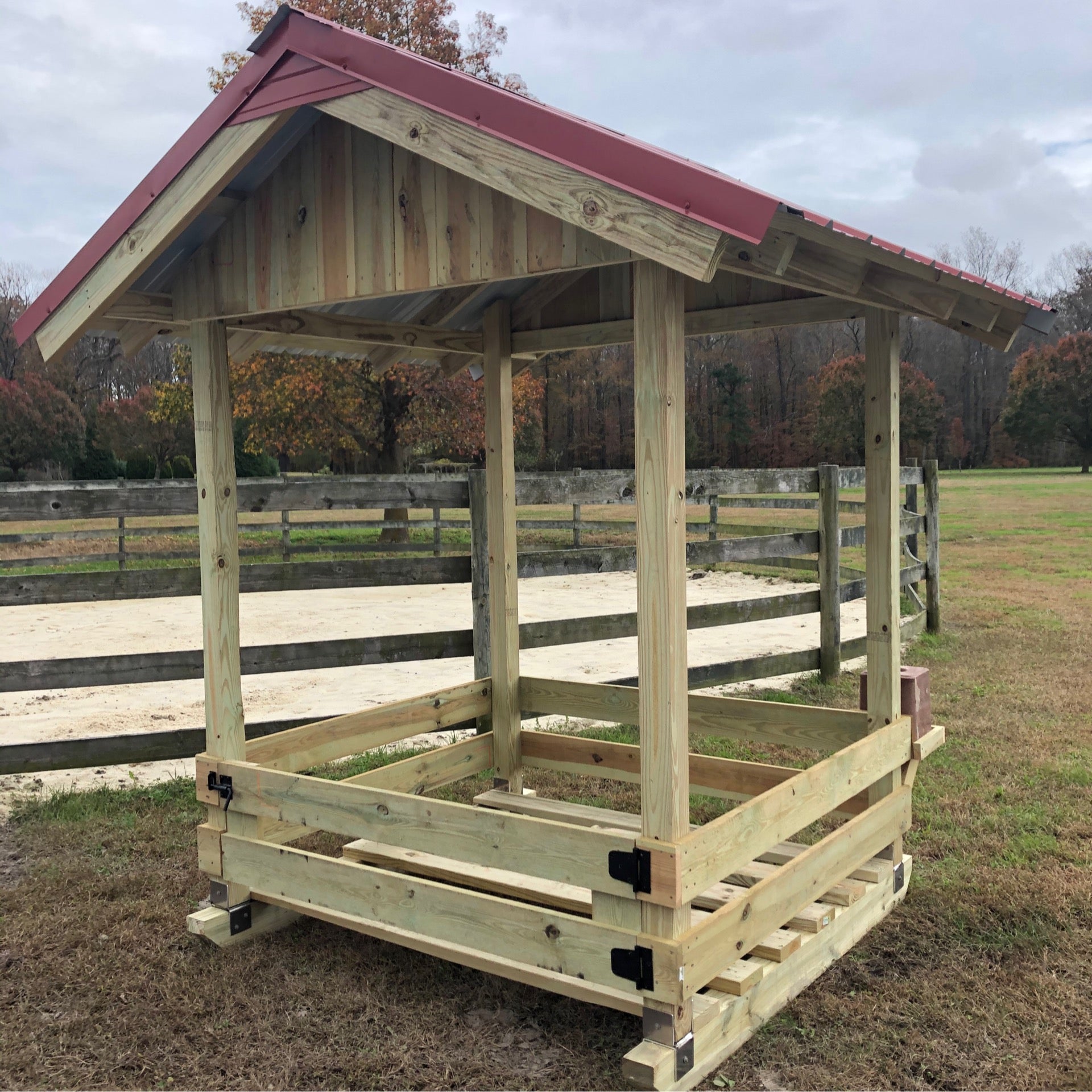 Round Bale Feeder 6’ | Story Hill Farm