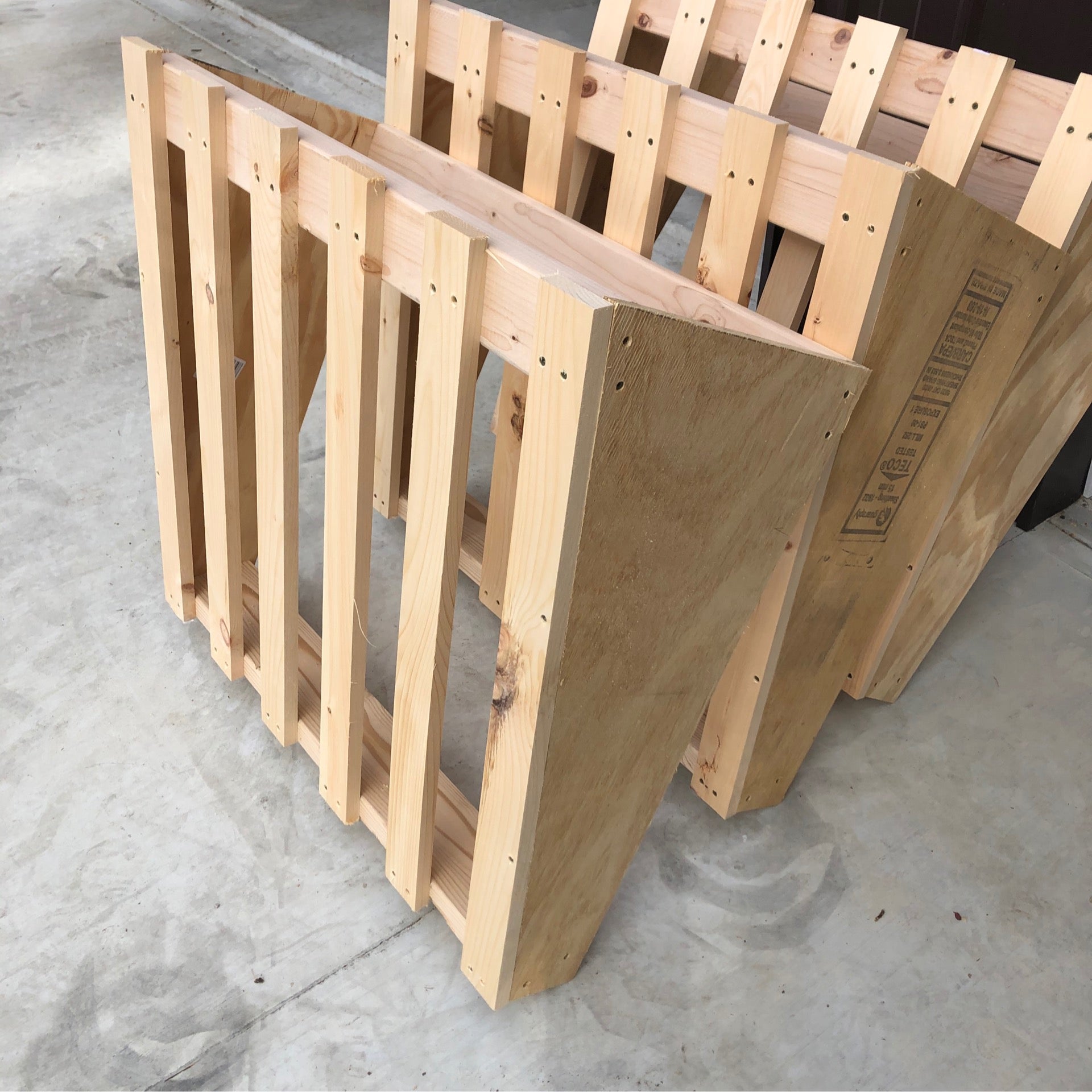 Wall Mounted Hay Feeder | Story Hill Farm